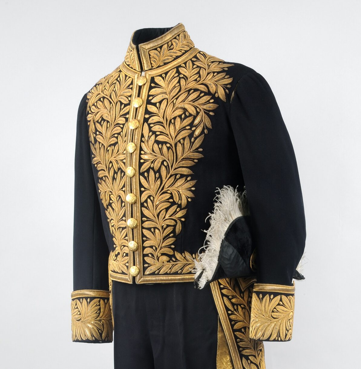 Lunch Bite - The Diplomatic Uniform of Larz Anderson - The American ...